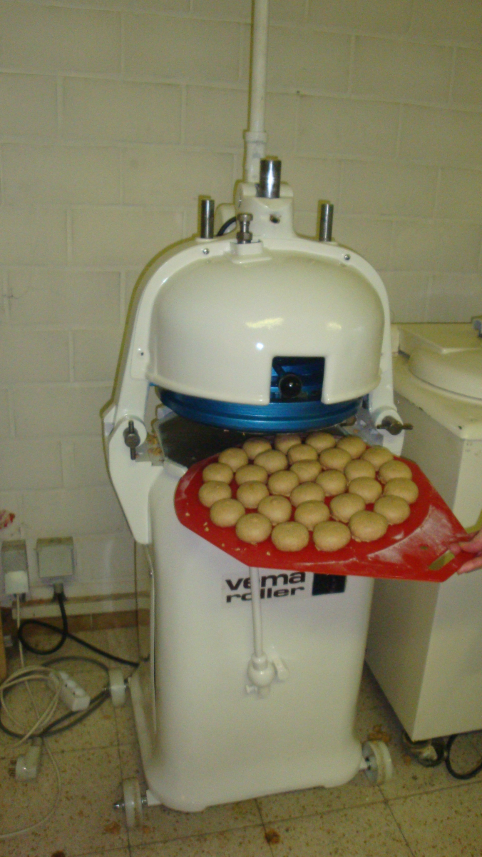 Broodjes verdeler opboller Erika HA nr 3 (Tweedehands) | Machinery ...